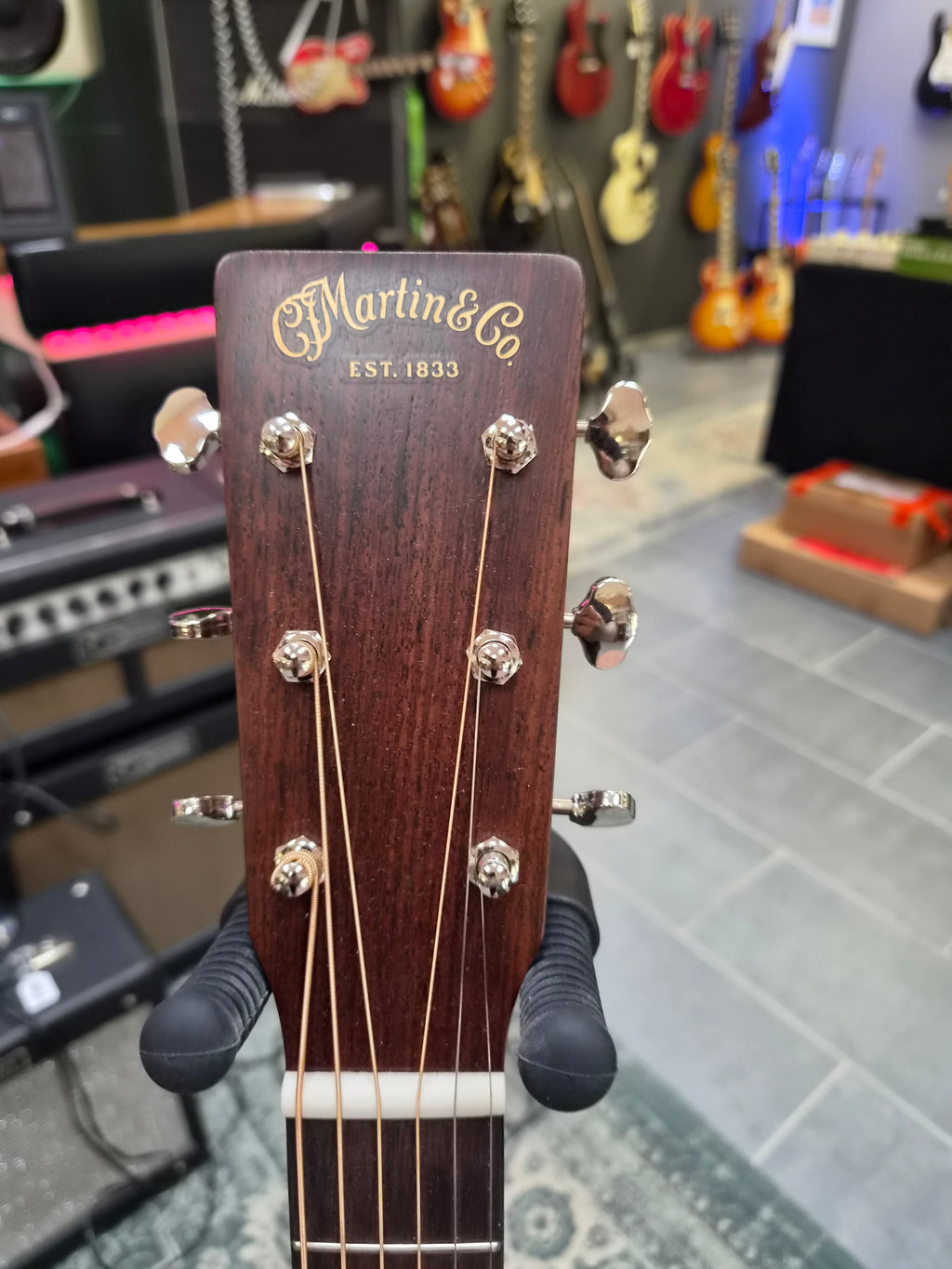 Martin 0-10E Retro Jason Isbell – Tonefest Guitar Gallery