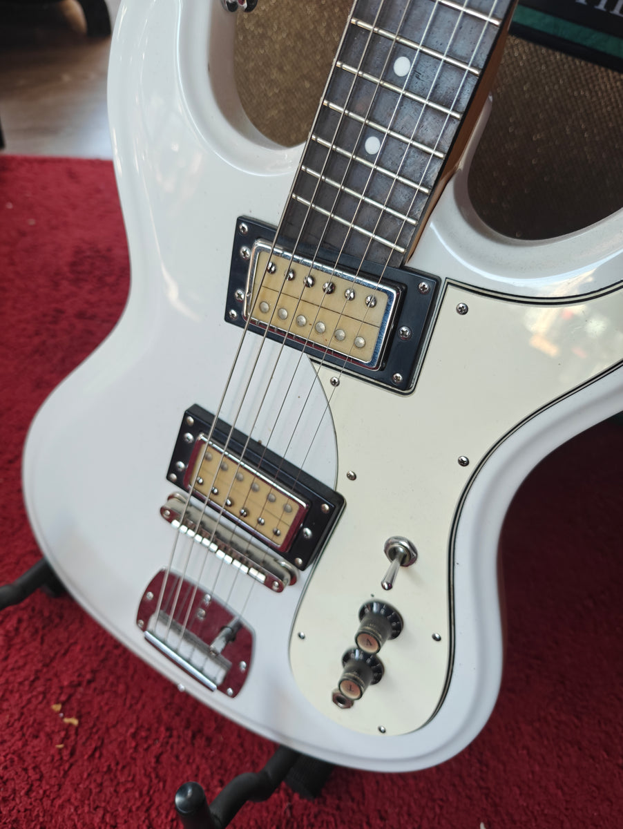 Univox Hi-Flier Phase III – Tonefest Guitar Gallery
