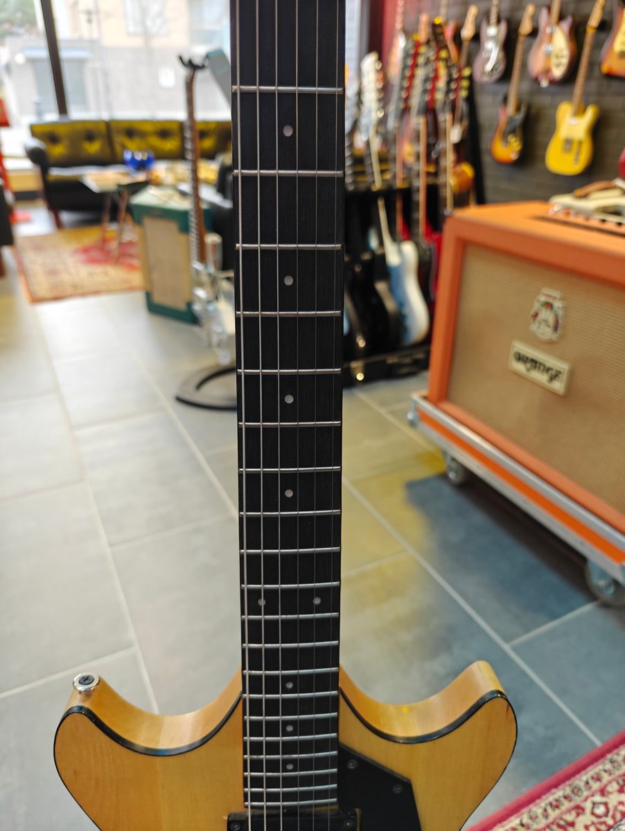 Utria "3" – Tonefest Guitar Gallery