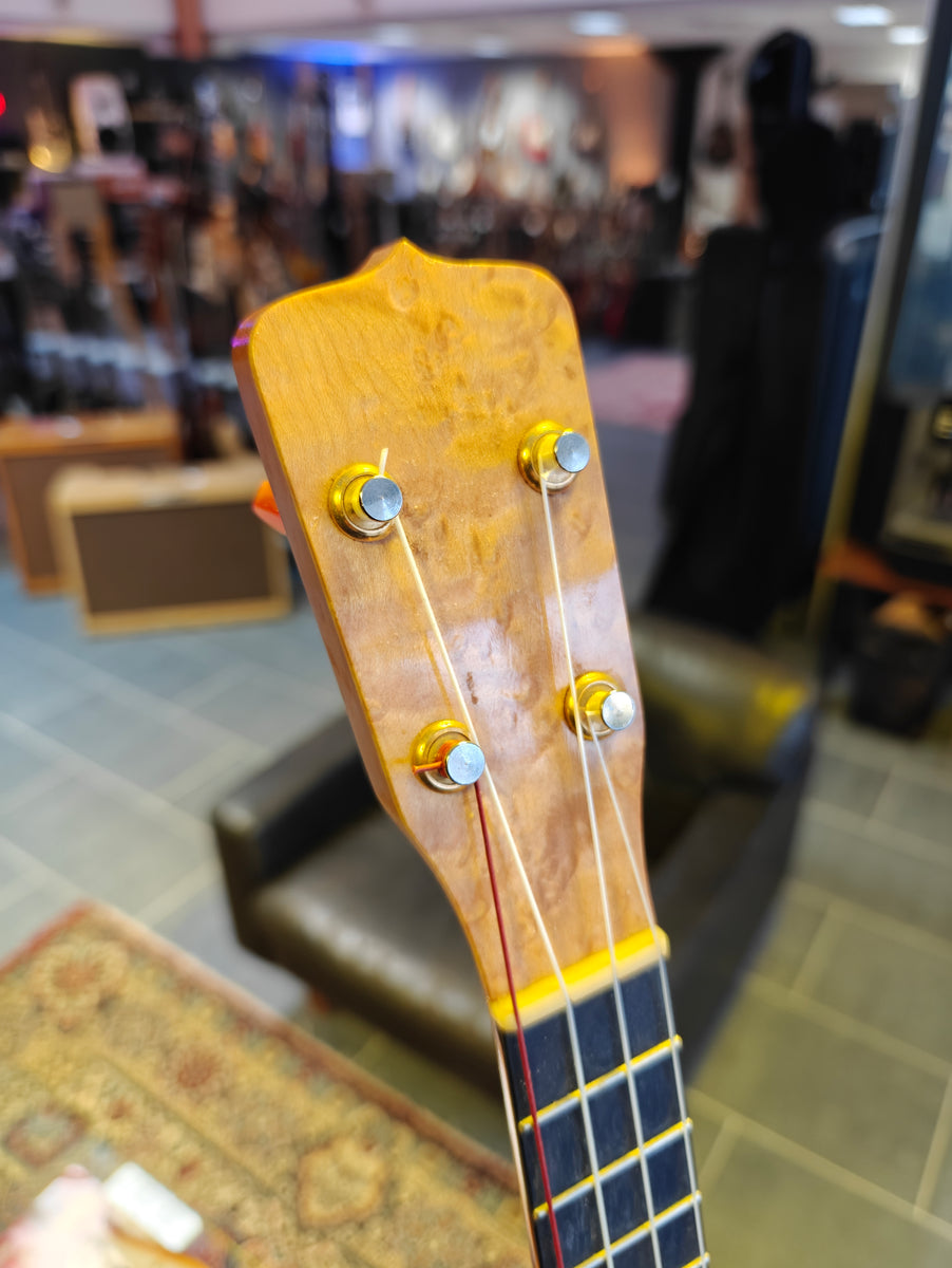 Pete Howlett Ukelectic 2008 – Tonefest Guitar Gallery