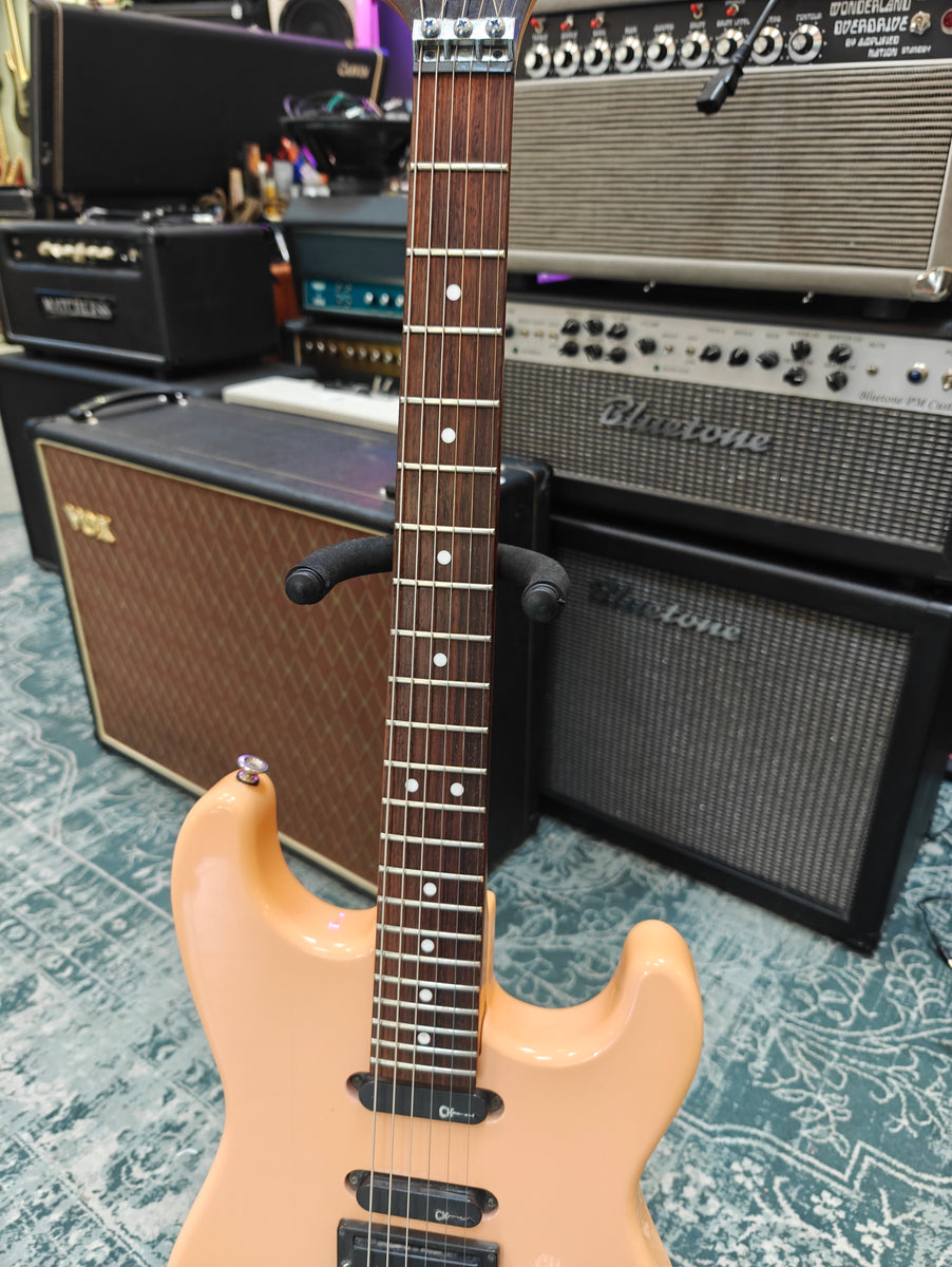 Charvette 250 w/ Floyd Rose I 1980s – Tonefest Guitar Gallery