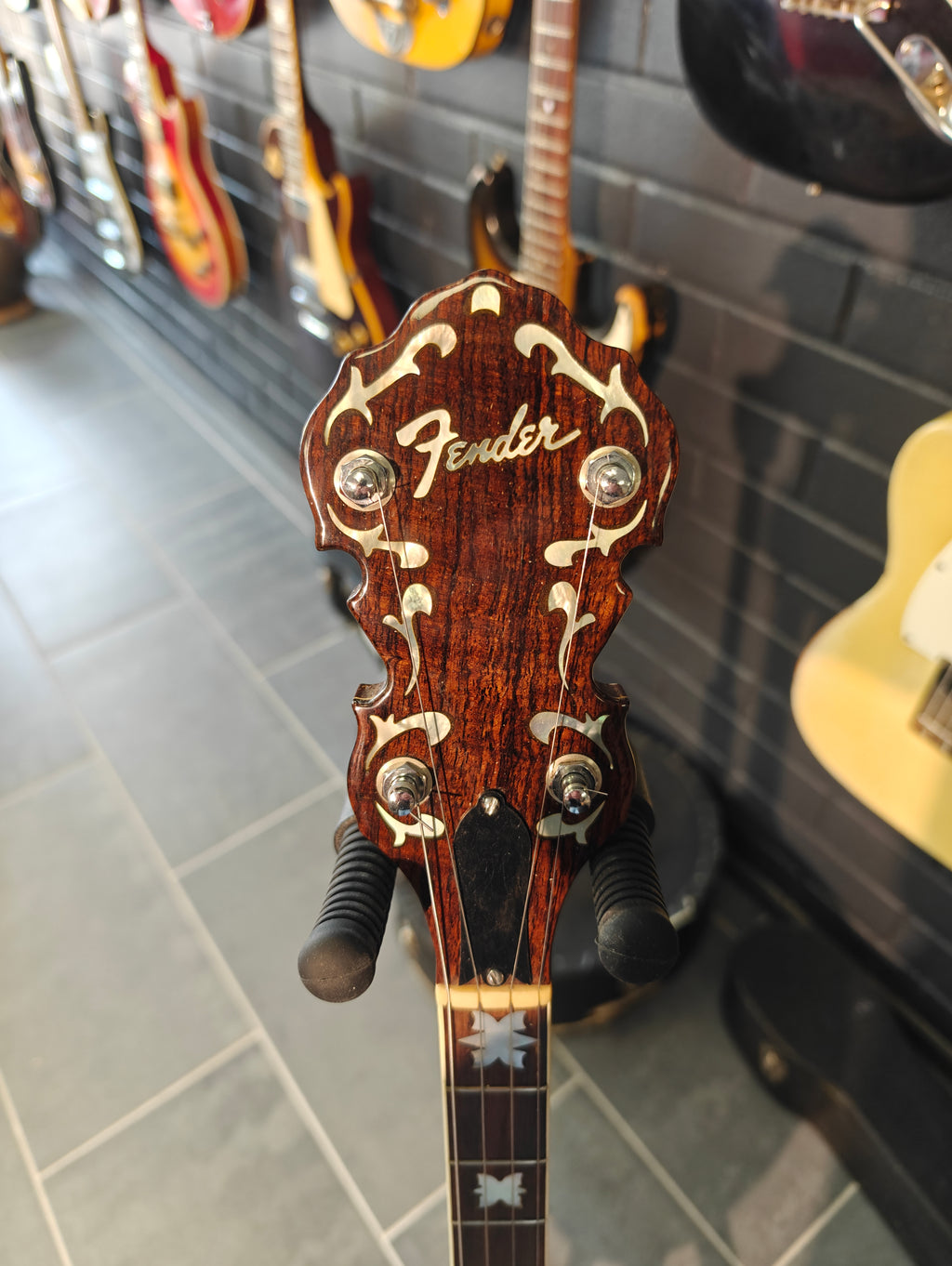 Fender Artist Plectrum Banjo 4-String 1970s – Tonefest Guitar Gallery